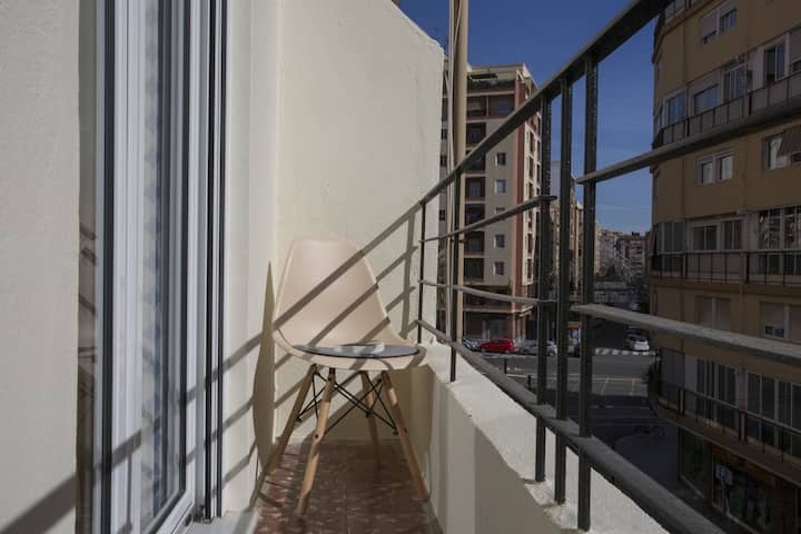 Cozy Central 2 Bedroom Apartment - Valencia