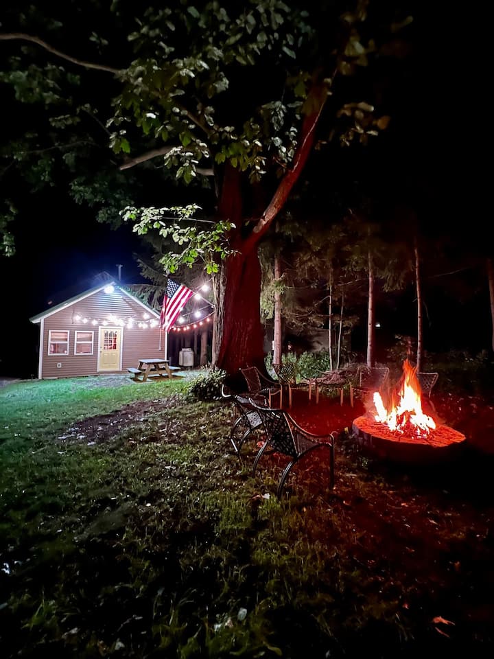 Fishing, Lake Views & Kayaks! 1.5 Bathrooms! - State of New York