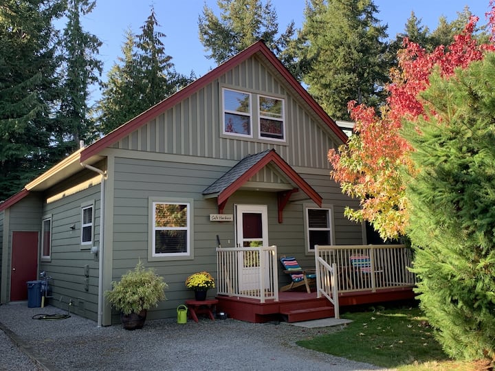 Fully-equipped Near Rathtrevor Beach! - Parksville