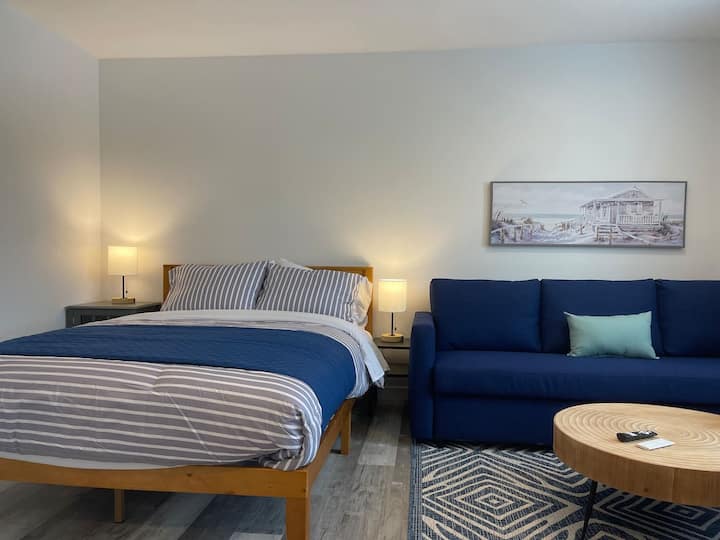 #2 Charming Bright Studio - Carmel Valley - San Diego