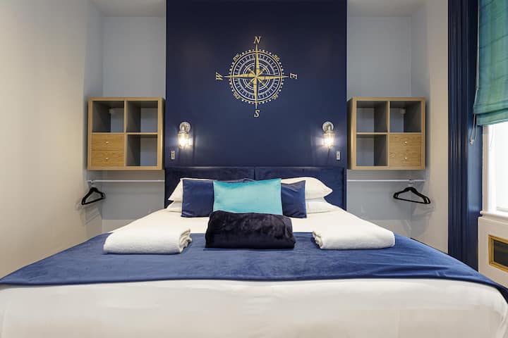 Cormorant Place Apartment - Southsea