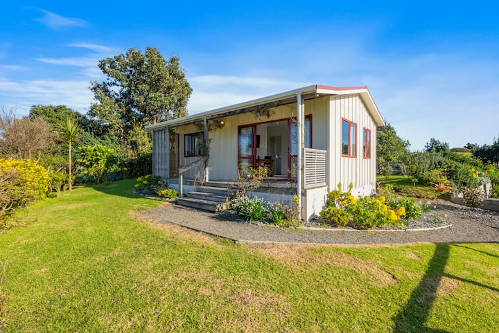 Cottage On Rutherford – Waikanae Holiday Home - Waikanae