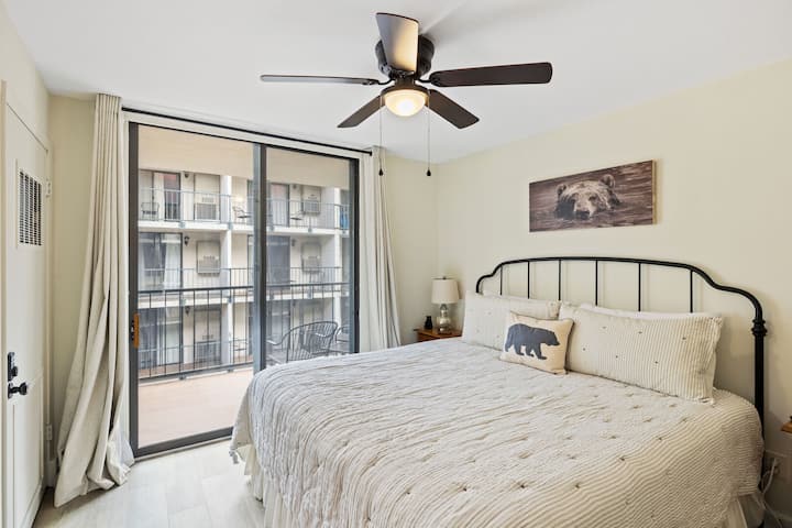 Beary Convenient - Heart Of Gatlinburg W/ Pools - Gatlinburg