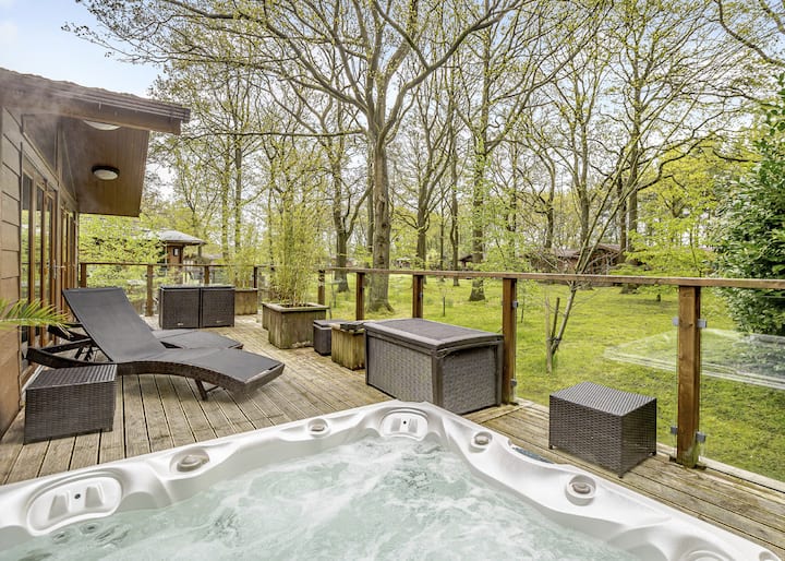 Sparrows Nest - Cheshire