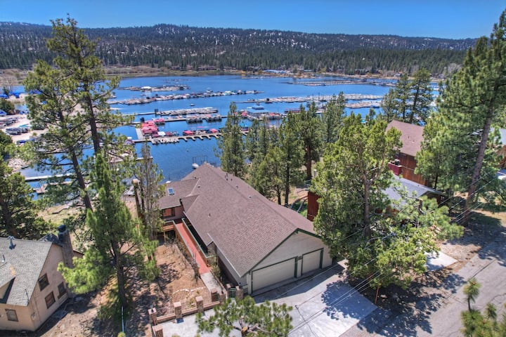 Marina Landing: Fireplace! Cable Tv! Bbq! Hot Tub! - Big Bear Lake