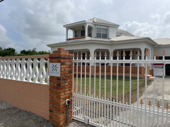 Unwind At Idyllic Escape! - Antigua and Barbuda