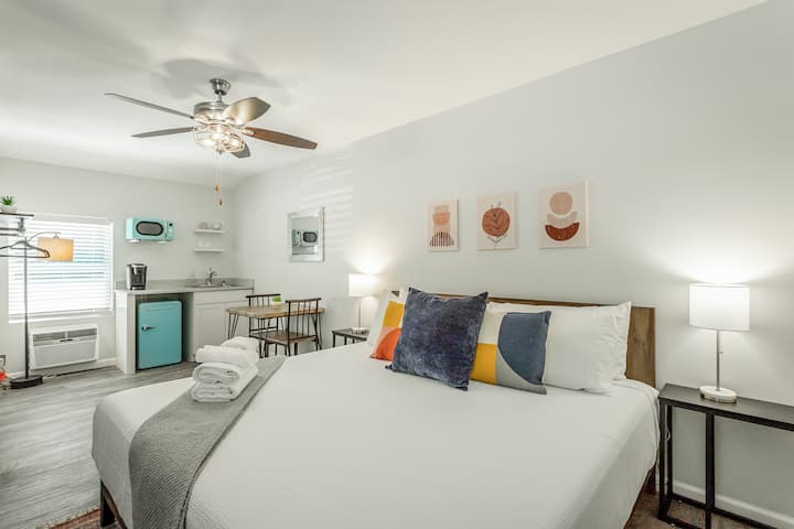 03: The Knoll Room - A Pmi Scenic City Rental - Chattanooga, TN