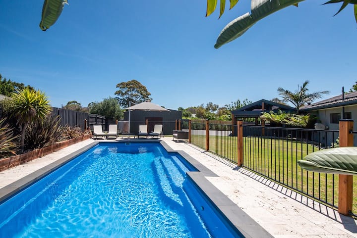 Waterfall Gully Retreat With Gas Heated Pool - Melbourne