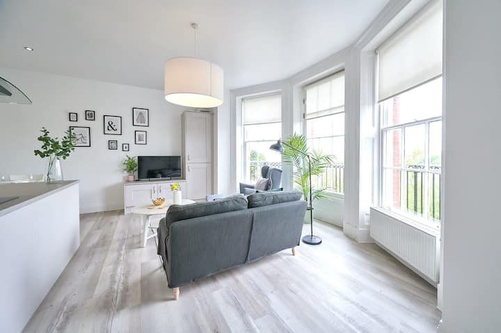 Stunning 2 Bedroom Apartment In Preston - Preston