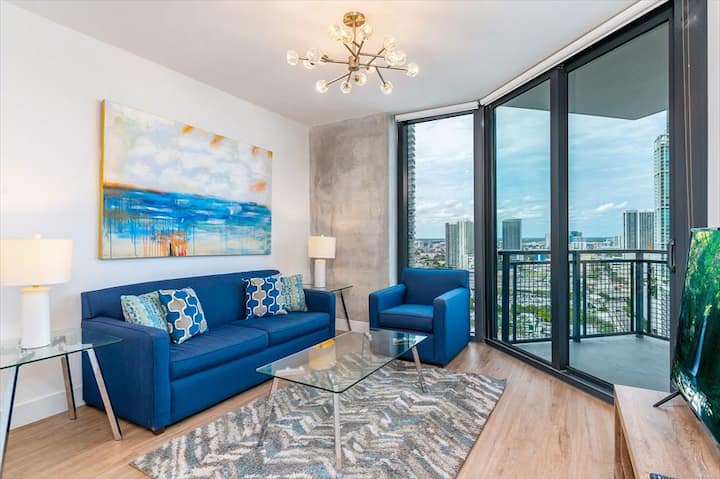 New 1br Condo W/pool + Balcony | Downtown Miami - Miami, FL
