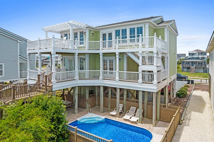 6 Bedroom Ocean Front Private Heated Pool Elevator - Holden Beach, NC