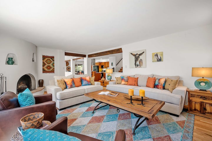 Nido De La Loma - Kivas, Walk To The Plaza - Santa Fe