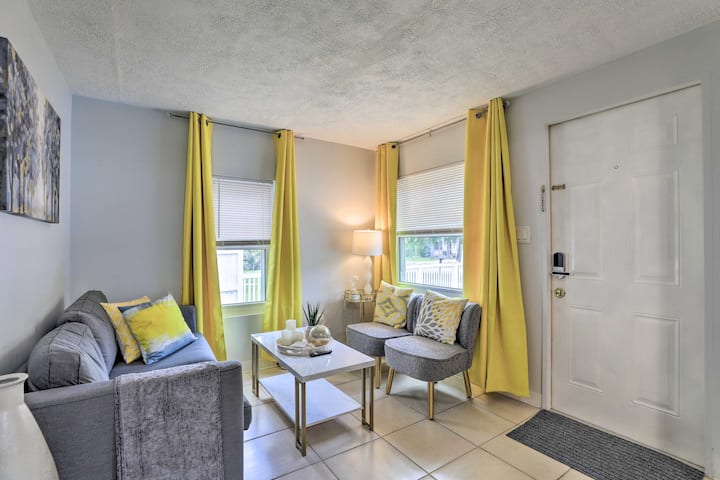Central Sarasota Home: 8 Mi To Siesta Key! - Sarasota, FL