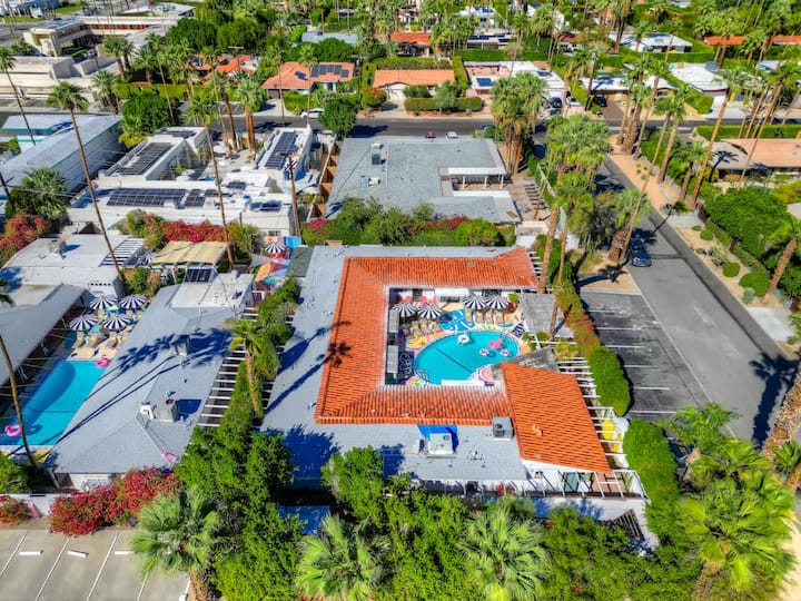 23br Designer Concept Buyout! True Ps Experience! - Palm Springs, CA