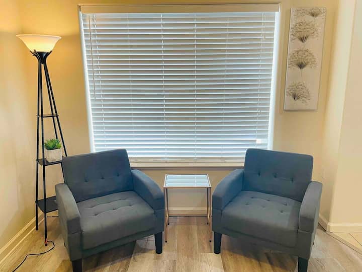 2 Bd, 2.5 Baths, Sleeps 7/a8 - Sparks, NV