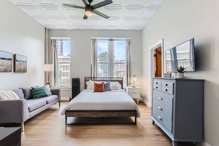 Cloud By Modern Midstay | 1 Block To City Park #C4 - Denver