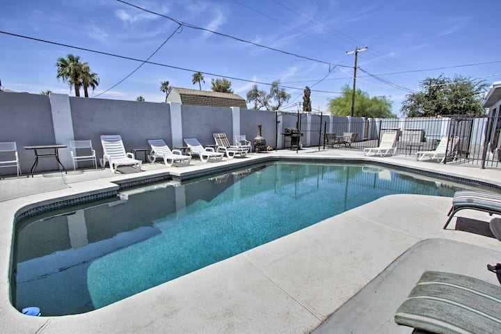 Ultimate Phoenix Group Getaway: Patio + Pool! -