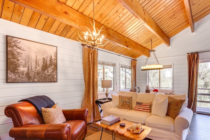 ‘Snow Valley Hideaway’ Arrowbear Lake Retreat - Running Springs, CA