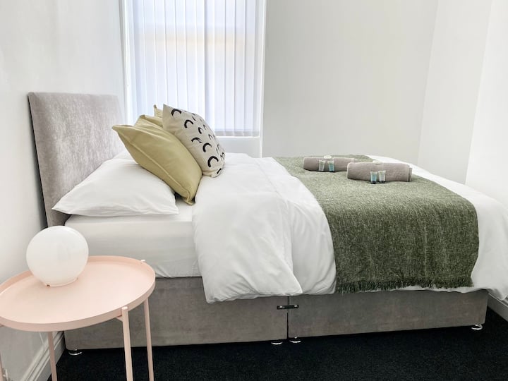 Entire City Centre Victorian House - Newcastle upon Tyne