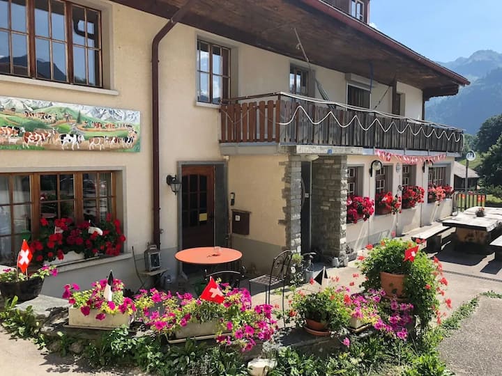 Maison à Haut-intyamon - Montreux