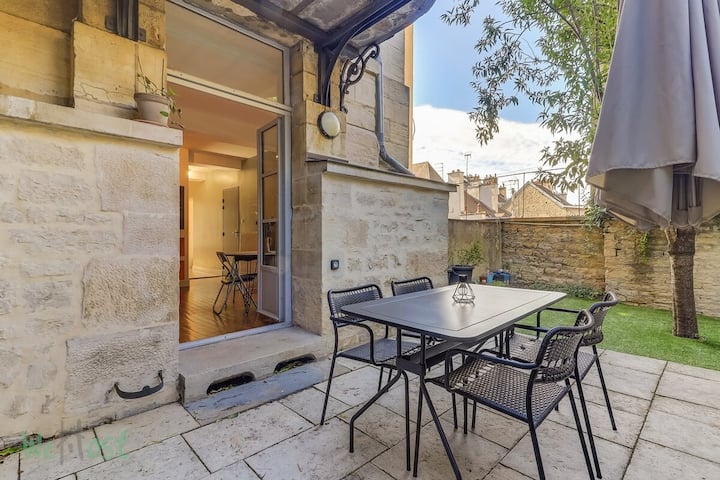 Rare - L'ideal Godrans Et Sa Terrasse Hypercentr - Dijon