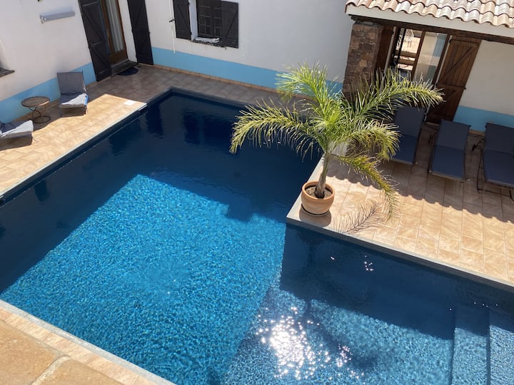 Appartement Familial Avec Terrasse Privée - La Crau