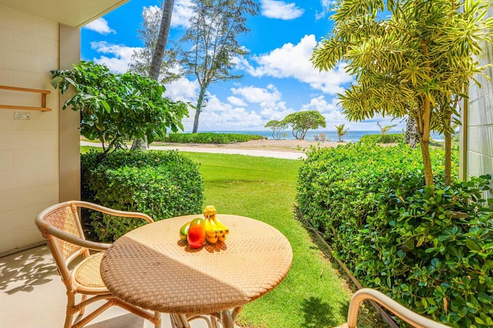 Islander On The Beach 152 Direct Oceanfront Studio - Kauai, HI