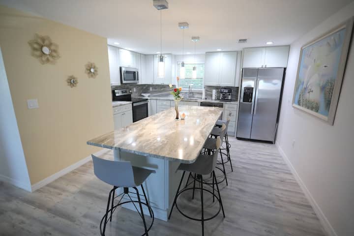 Calico Room Manasota Delux Villas - Englewood, FL