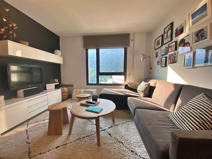 Tucamp. Funicamp, Deux Chambres Pour 6 Personnes. - Andorra