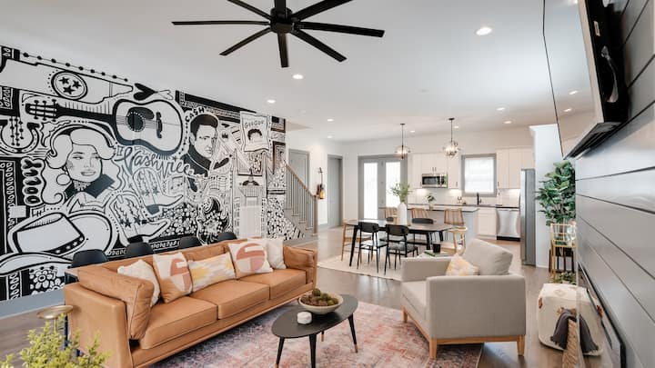 2mi To Broadway ~Sleeps 12-private Yard-nashmural - Nashville, TN