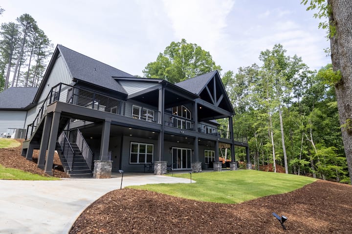 Cane Creek Retreat On Lake Keowee! - Walhalla, SC