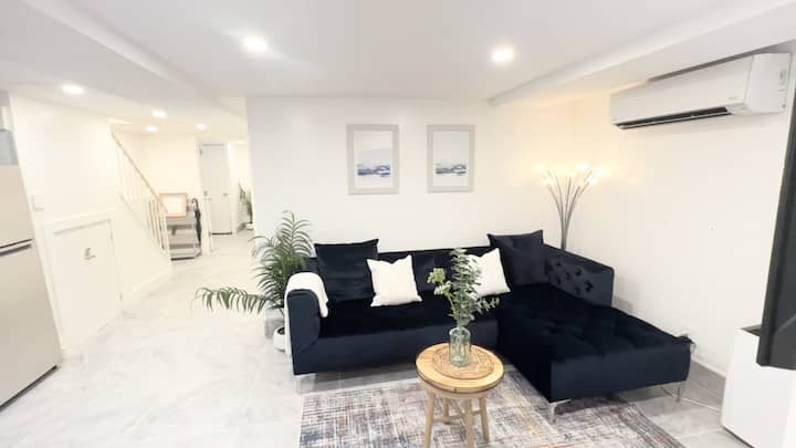 Awesome Private 3bd Freeparking 30min To Manhattan - Rockaway Beach, NY