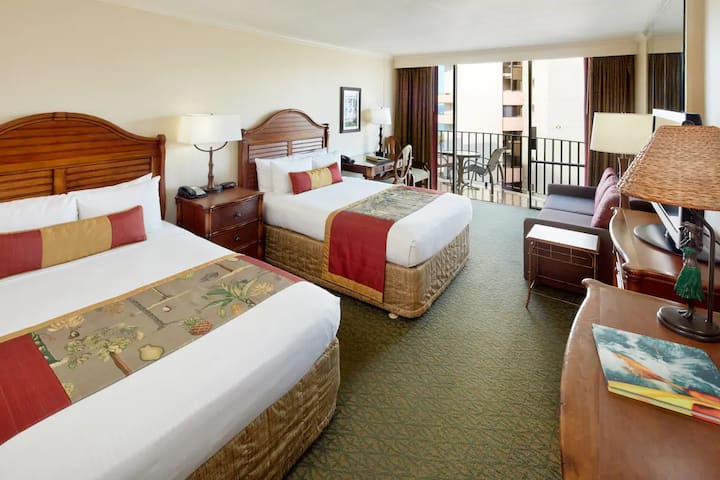 3x Partial Ocean View 2 Db At Waikiki Beach Resort - Honolulu, HI