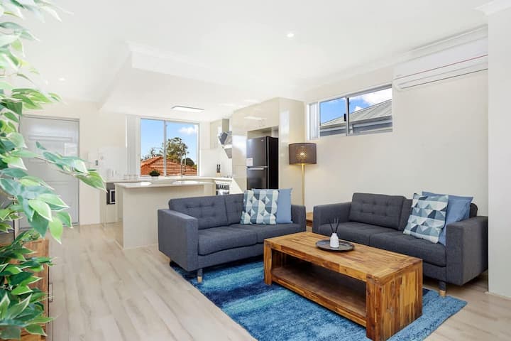 134 North Perth Nest For 4 +Parking - Perth