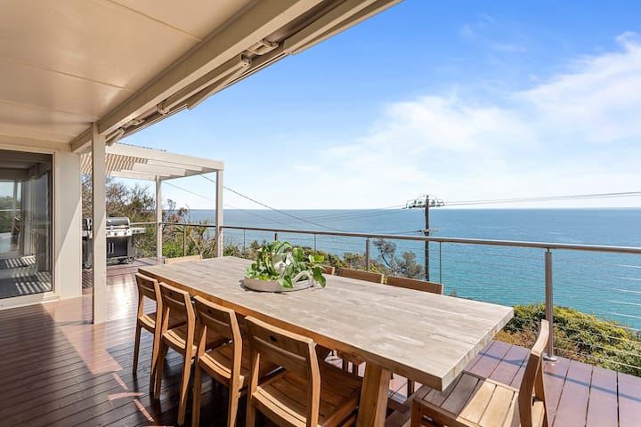 Clifftop Coastal Sanctuary | Panoramic Views - Safety Beach