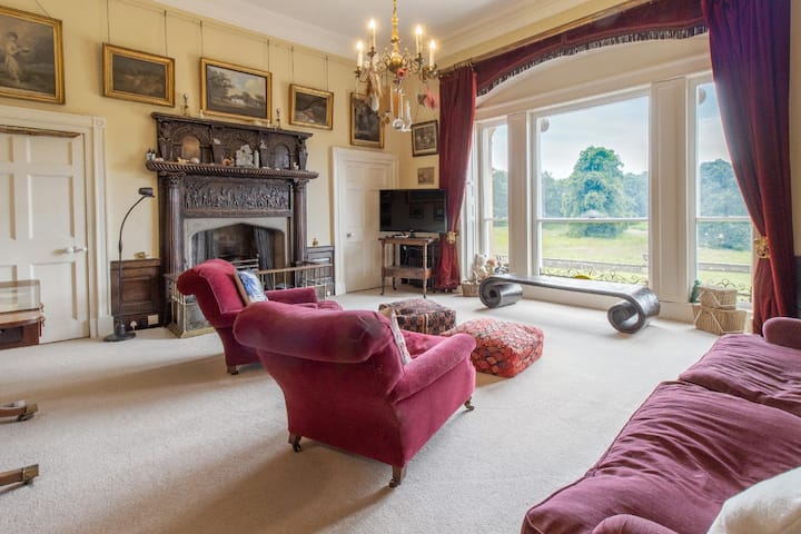 3-bedroom Self-catering Flat In Broughton Hall - Skipton