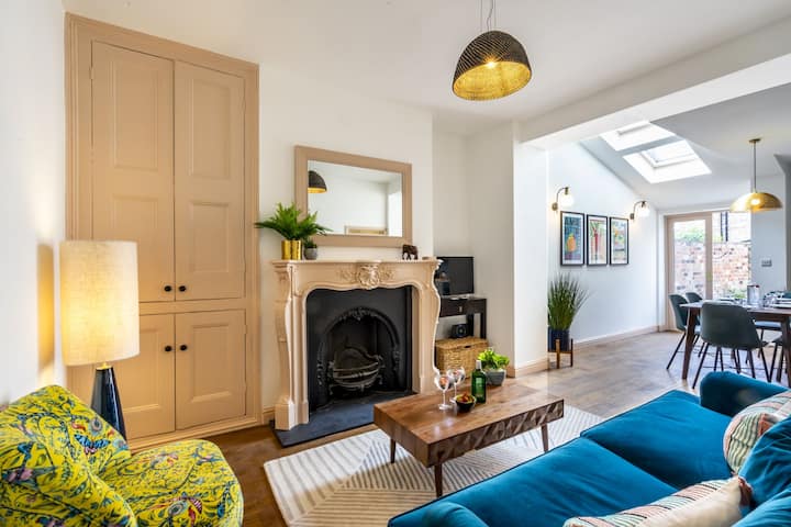 8 Kyme Street - York