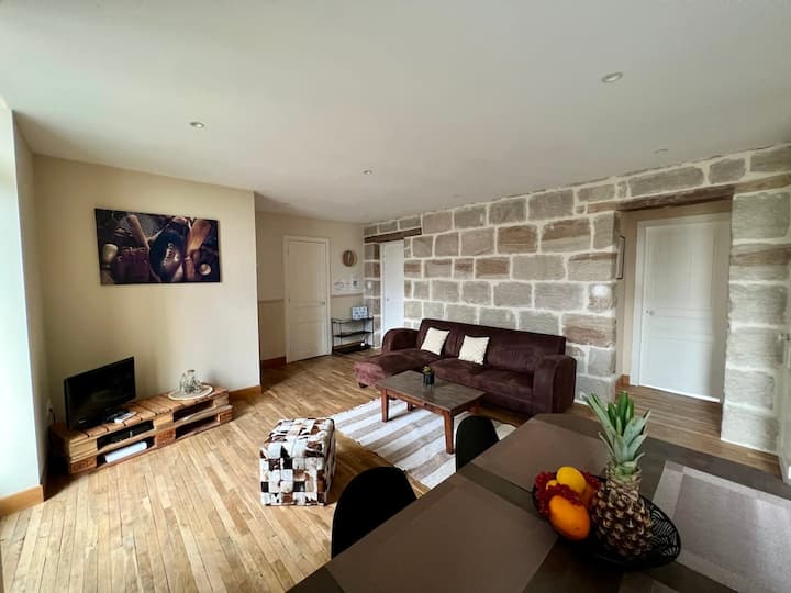 Casa Zola - T3 - Clim Balcon - Centre Brive - Collonges-la-Rouge