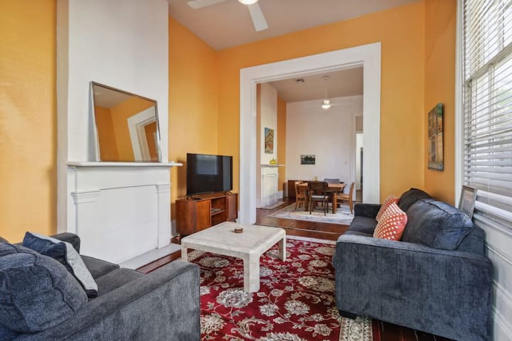 Great Location! Historic Cozy Pad- Near Streetcar - New Orleans, LA