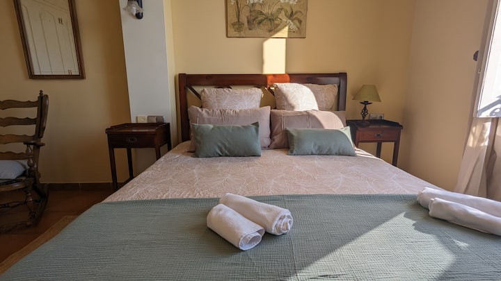 Habitación Con Balcón + Shared Terrace - Málaga