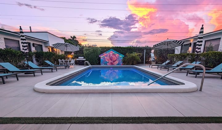 1br Beach Walk With Pool 201 | Sleeps Up To 4 - Boca Raton, FL