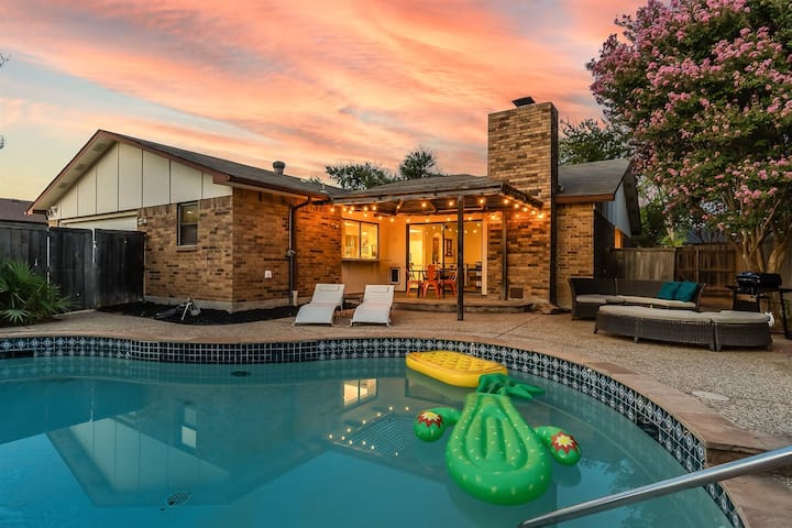 Luxury Pool & Game House | Family Resort | Plano - Plano, TX