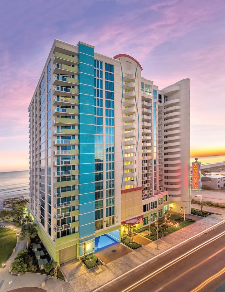 Wyndham Towers On The Grove | 2-bedroom Resort Sui - North Myrtle Beach, SC