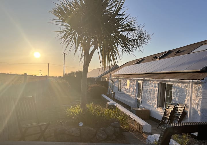 Flora Belle Cottage - Sennen Cove
