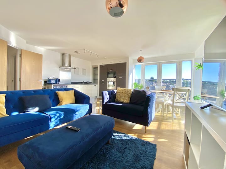 Maidenhead - Stunning, Spacious - Three Bedrooms ( - 馬洛