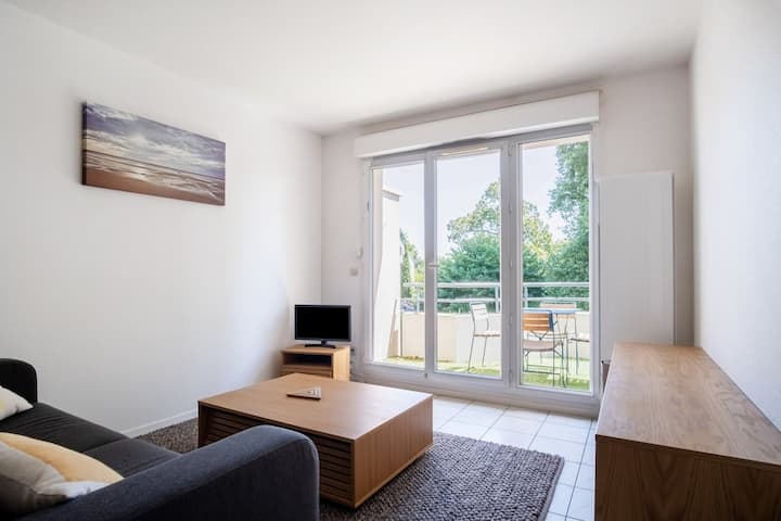 Appartement Lumineux De 2 Chambres Avec Balcon Prè - Gradignan