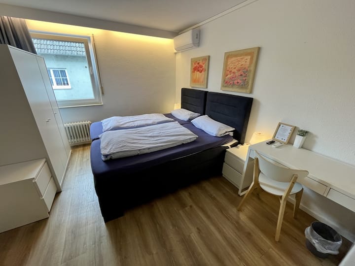 Doppelzimmer Mit 2 Einzelbetten Wc/dusche - Karlsruhe