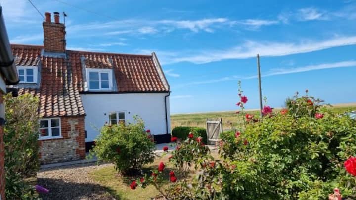 Cley Corner Cottage - Holt
