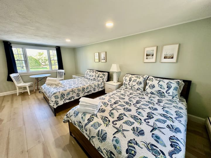 Sandy Neck 18 With 2 Queen Beds 1 Mi To Beach - Cape Cod, MA