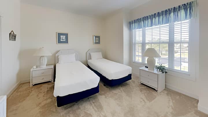 Avian Forest Oasis Your Gateway To Golf Beach And - Pawleys Island, SC